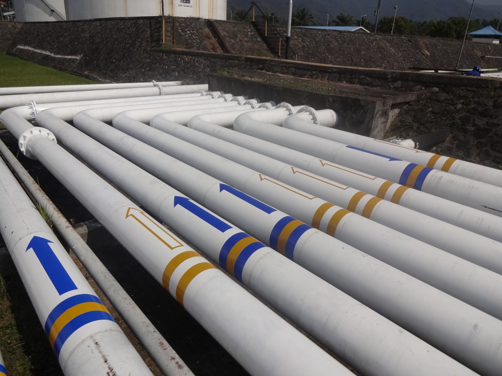 Jual Pengecatan dan Pemasangan Identitas Warna Produk pada Pipa Area ...