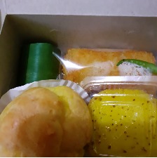 Jual Snack Box 13.000 | PaDi UMKM