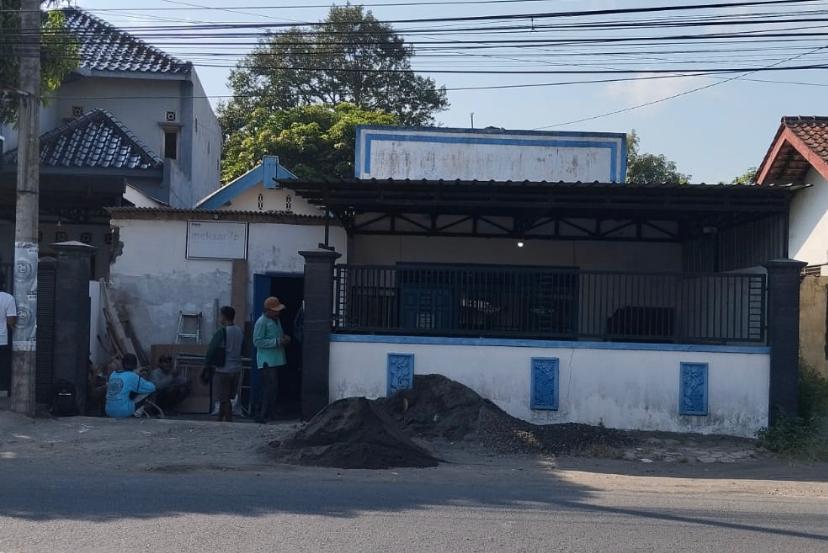 Jual TERMIN 1 RENOVASI KANTOR UNIT MEKAAR KARANGREJO | PaDi UMKM
