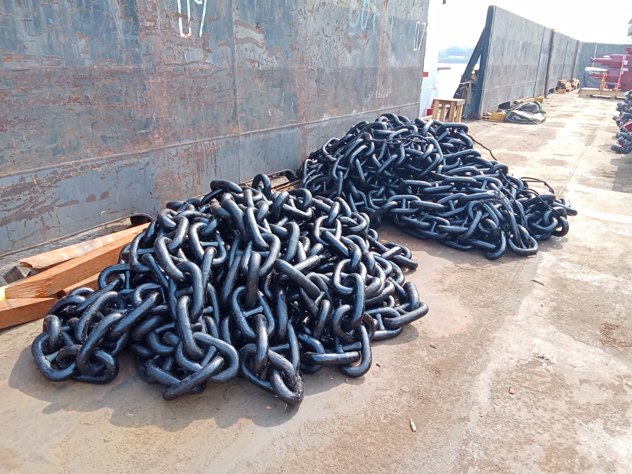 Jual STUD LINK ANCHOR CHAIN 48MM X 27.5MTR U2 + 1 KENTER SHACKLE | PaDi ...