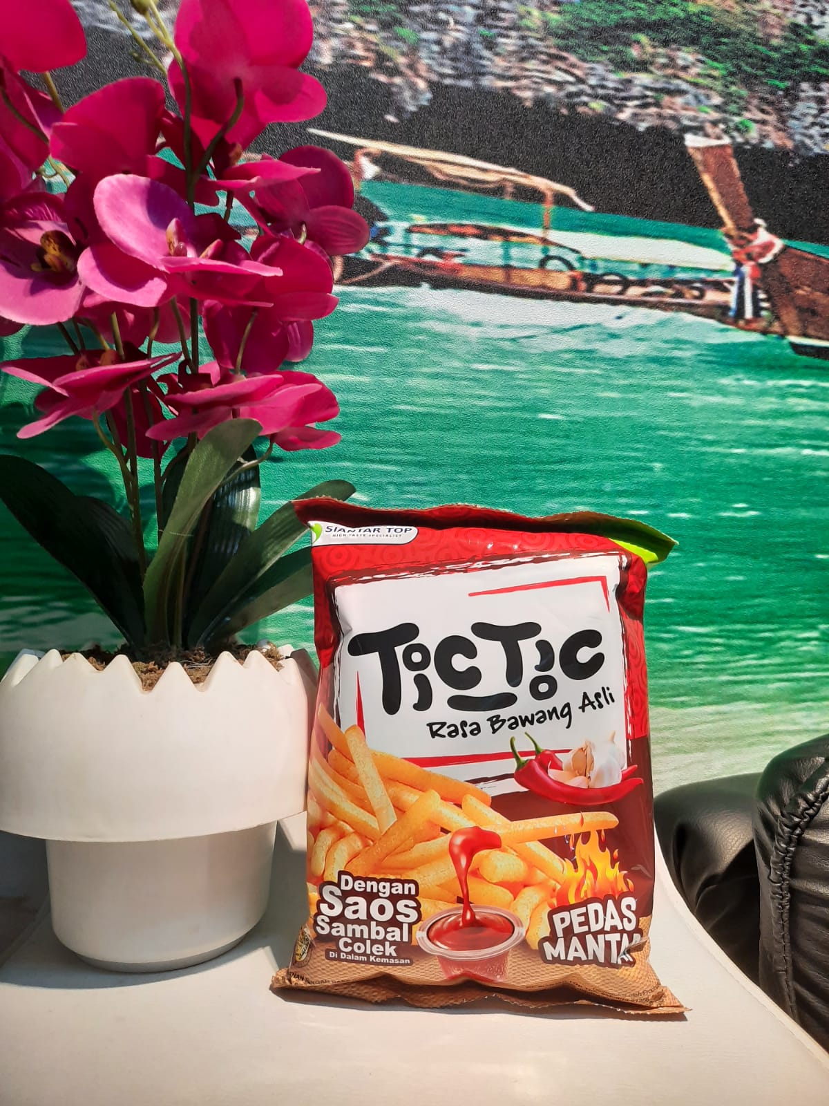 Jual Tic Tic Snack Crunchy Stick Bawang Saos Pedas | PaDi UMKM