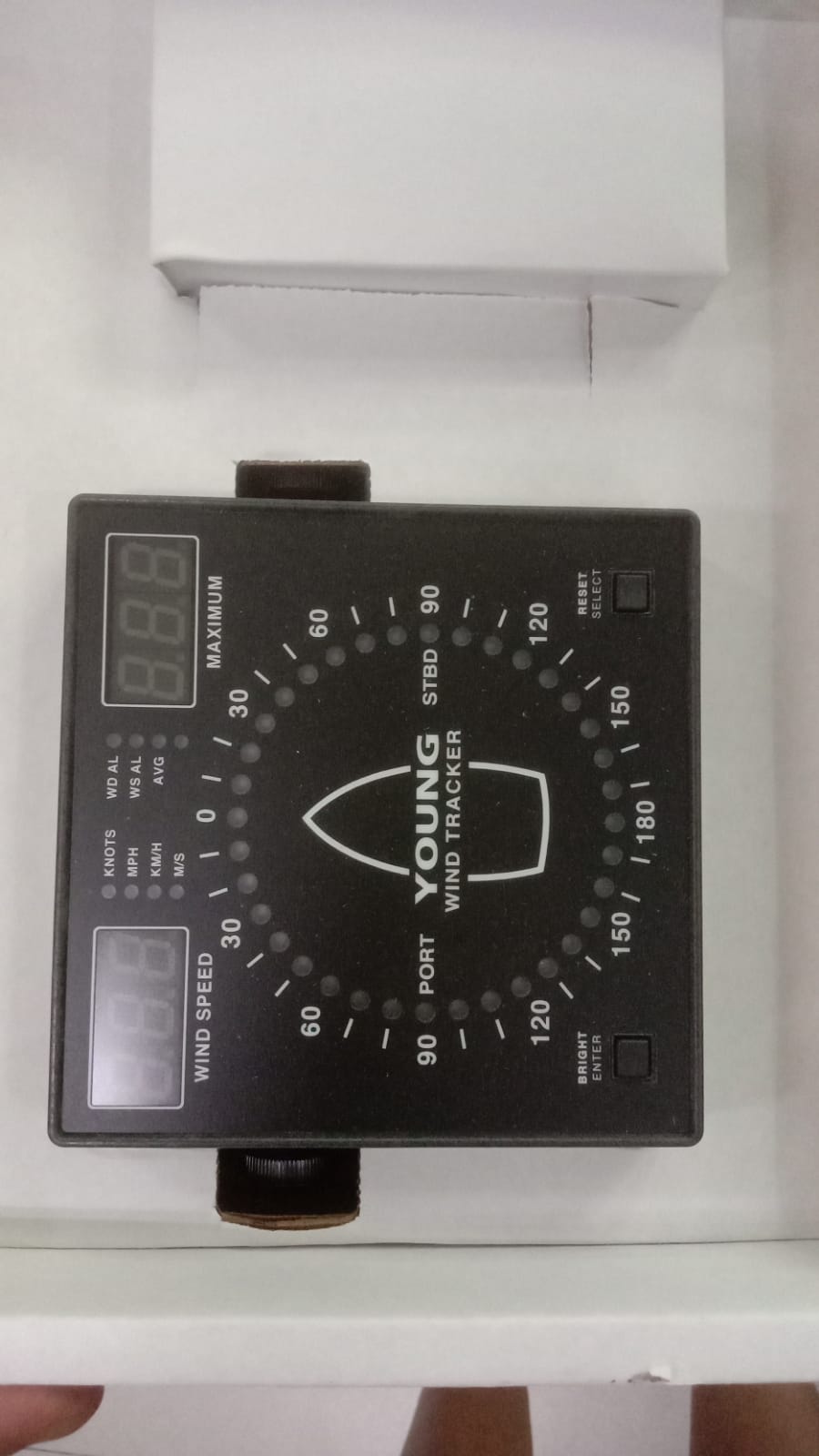 Jual RM YOUNG MARINE WIND TRACKER 100-240VAC, 50-60HZ P/N. 06206 | PaDi ...