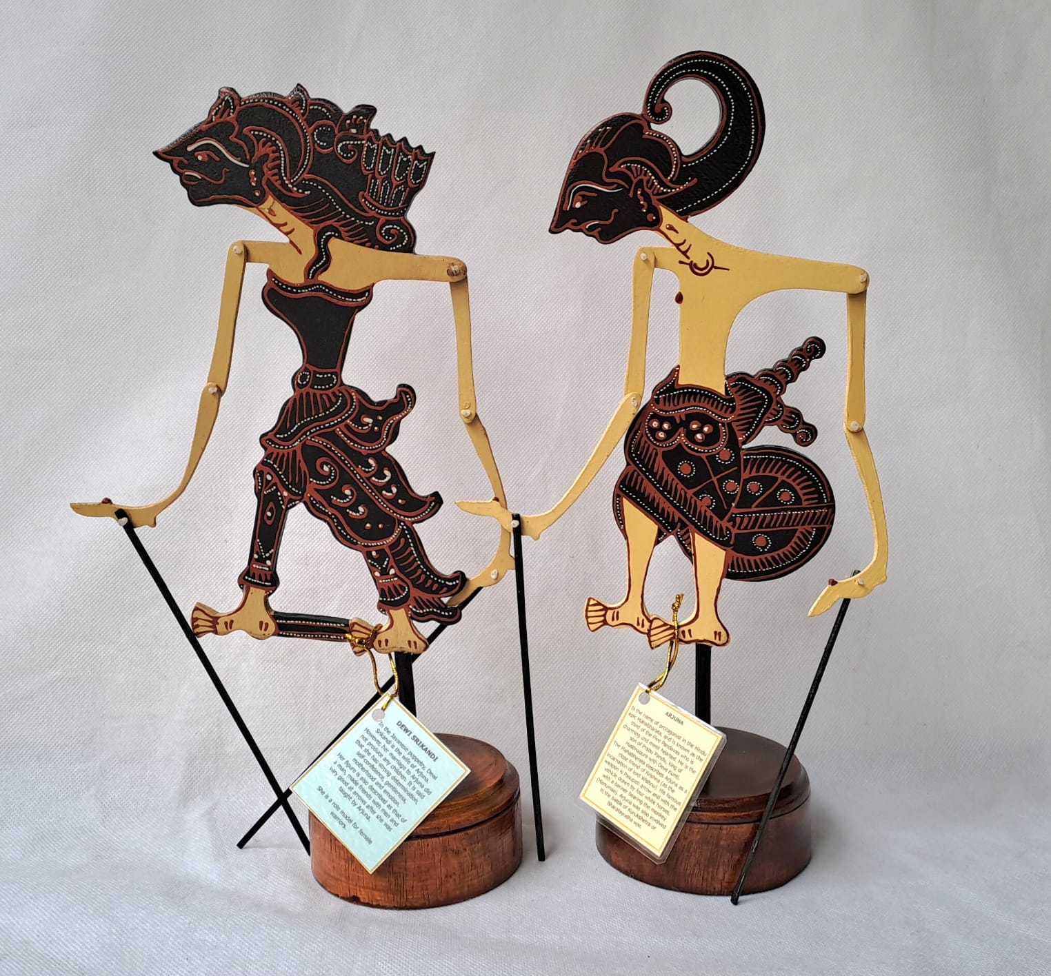 Jual Wayang Klitik Pasangan " Arjuna dan Dewi Srikandi" | PaDi UMKM