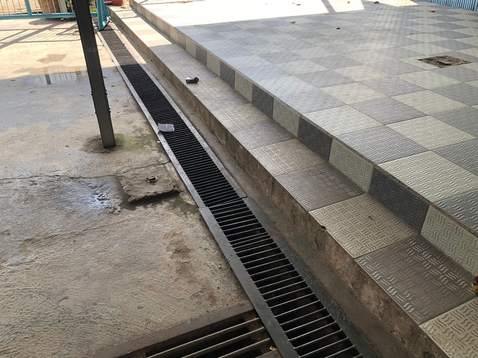 Jual PENUTUP DRAINASE BESI SIKU 50X50X3 MM | PaDi UMKM