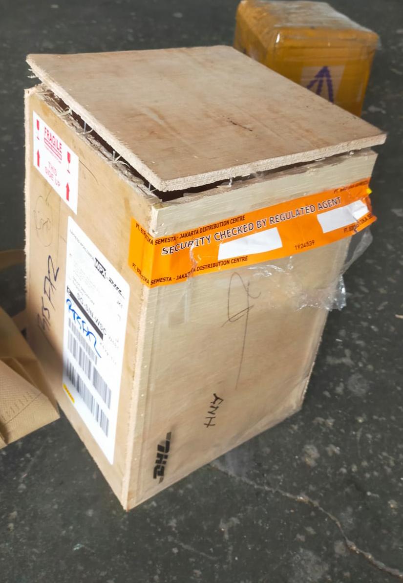 Jual BOX SAMPLE 1 KALENG | PaDi UMKM