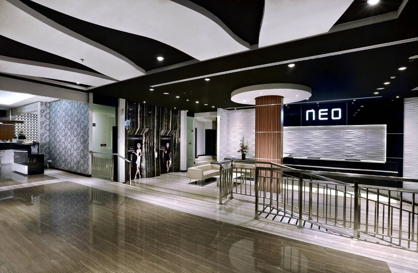 Jual 1 Night 2 Deluxe at Hotel Neo Dipatiukur 23-24 April 2024_Dicky ...