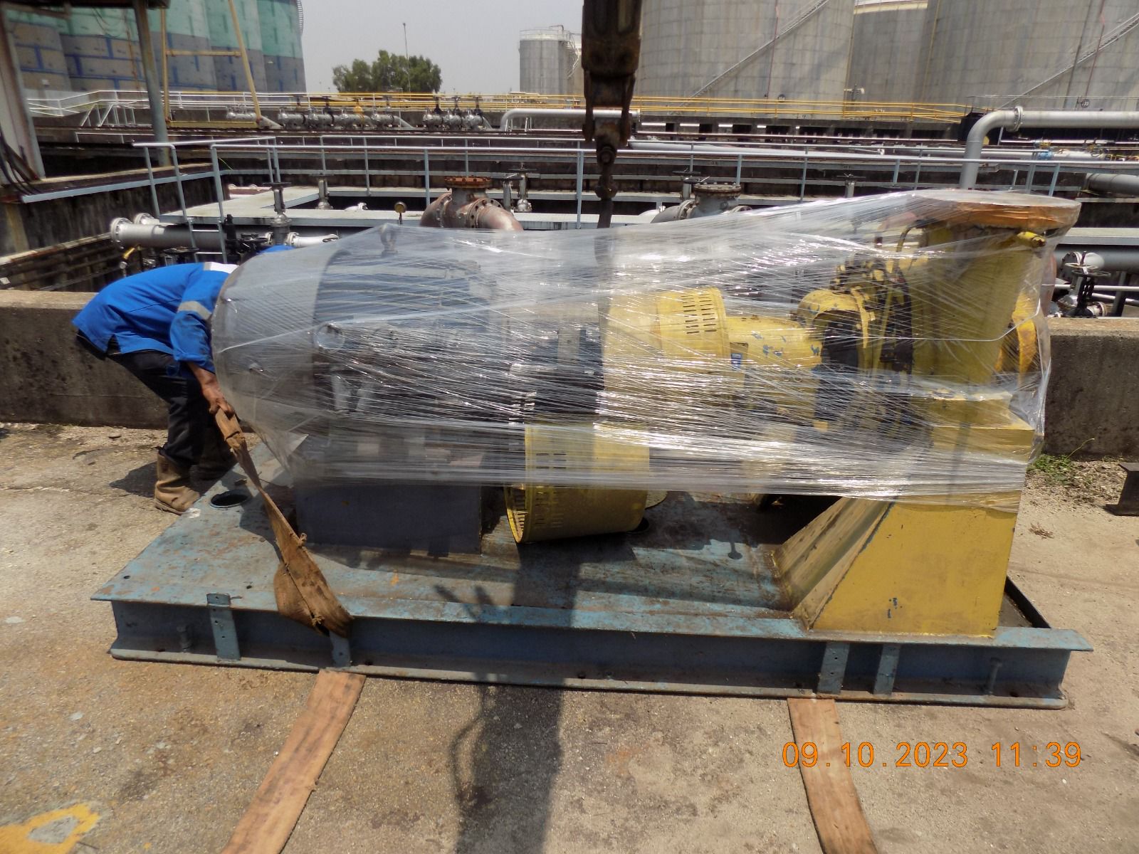 Jual PENGIRIMAN POMPA ELEKTRO MOTOR GOULDS PUMP DARI FUEL TERMINAL ...