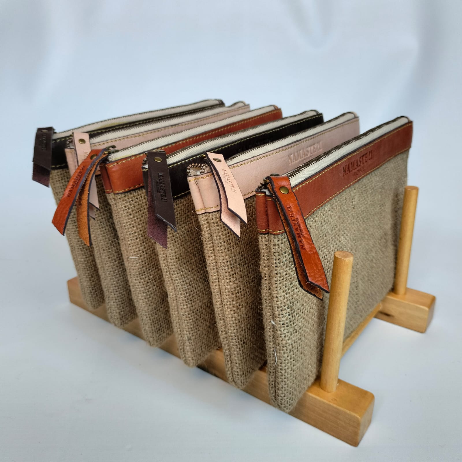 Jual Dompet Coin Kain Souvenir Goni Natural Caroline Purse | PaDi UMKM