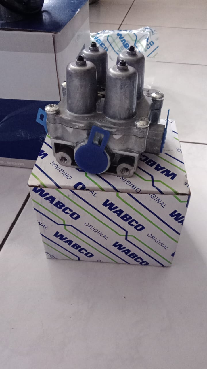 Jual four circuit protection valve 1431049 | PaDi UMKM