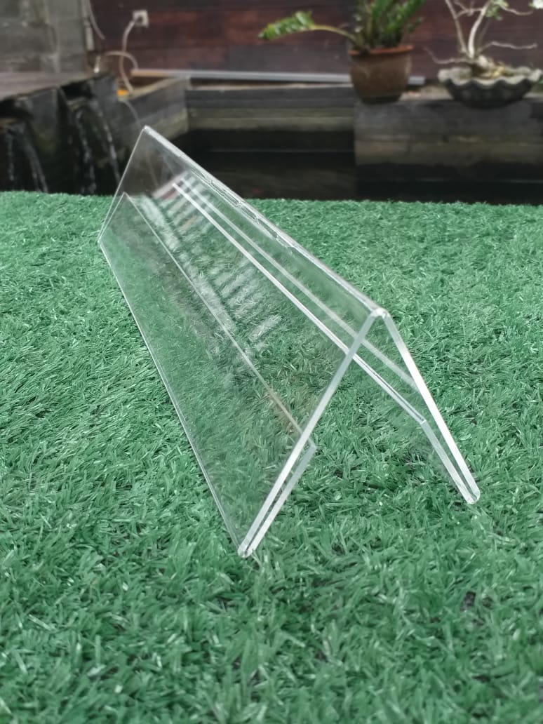 Jual Name tag papan nama meja akrilik 30x25 cm segitiga | PaDi UMKM