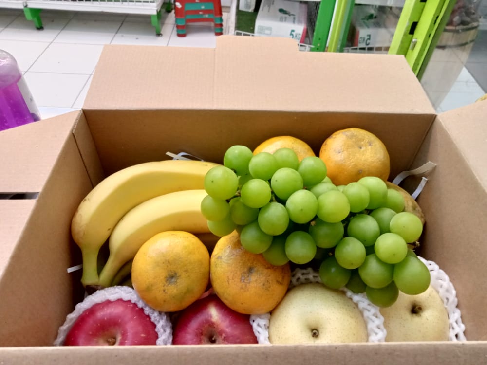 Jual Parcel Buah - Hampers Box Dunia Buah | PaDi UMKM