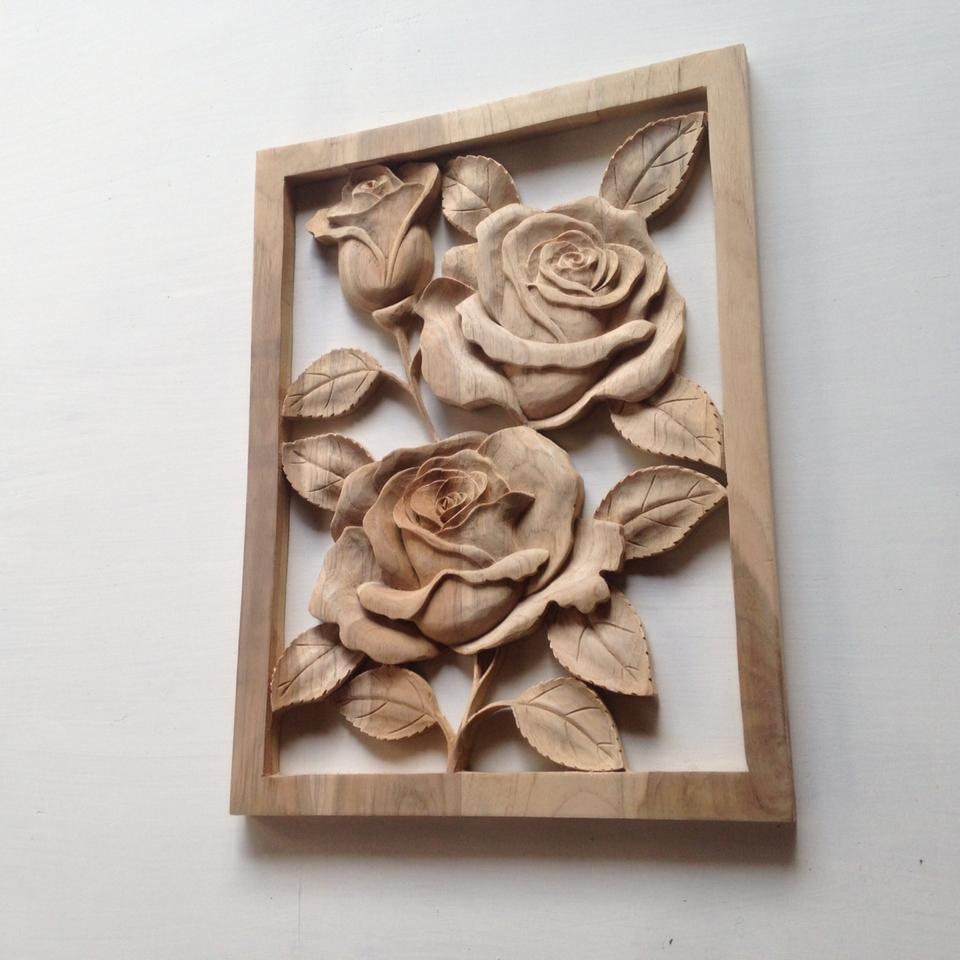 Jual Hiasan dinding kayu jati ukiran bunga mawar. | PaDi UMKM